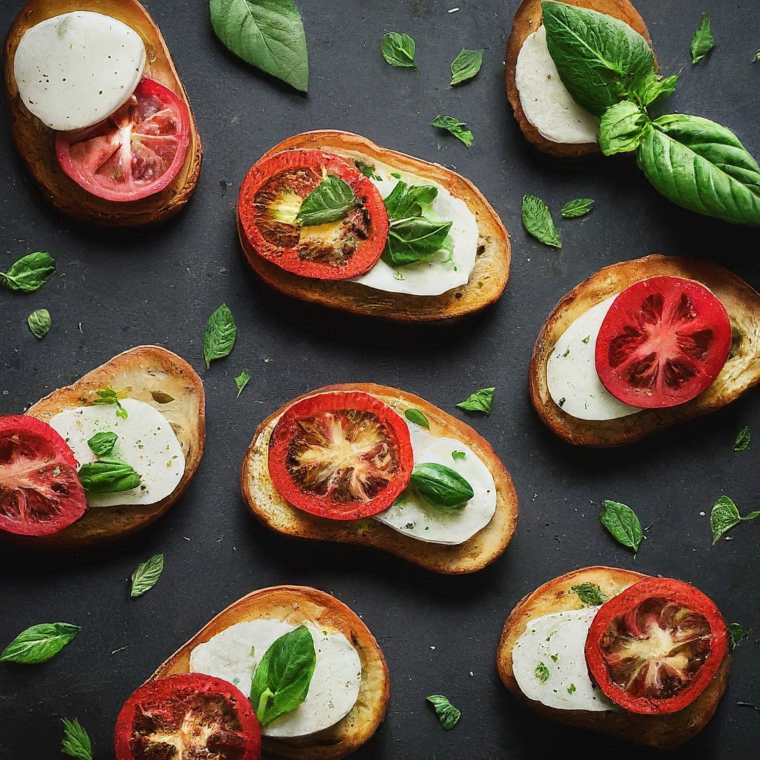 Caprese Crostini Recipe: Daring Taste! - The Fresh Man cook