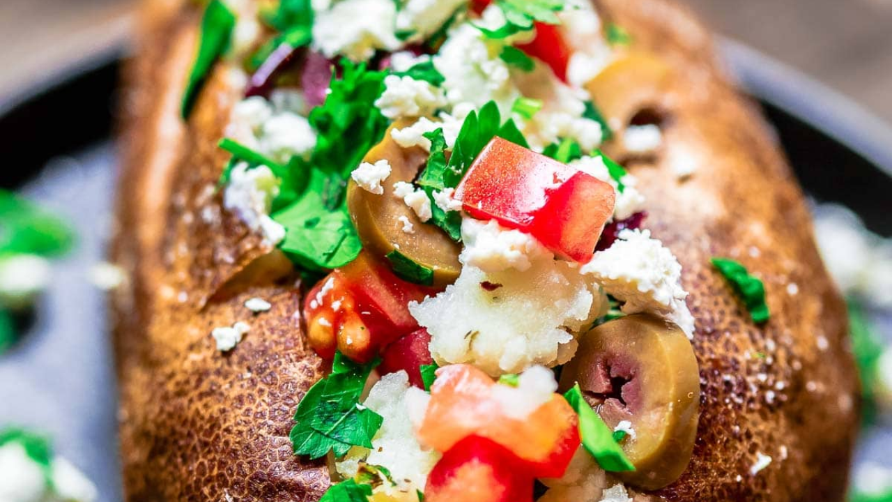 Baked Potato Recipe: Light Up Your Palate! - The Fresh Man cook